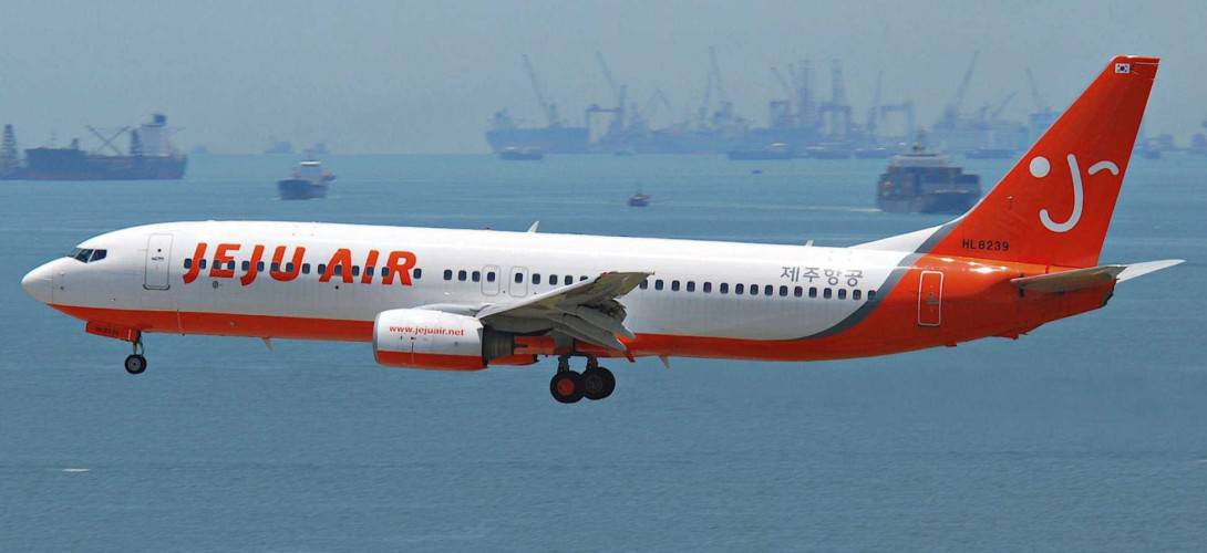 Boeing 737 800 Price Specs Photo Gallery History Aero Corner