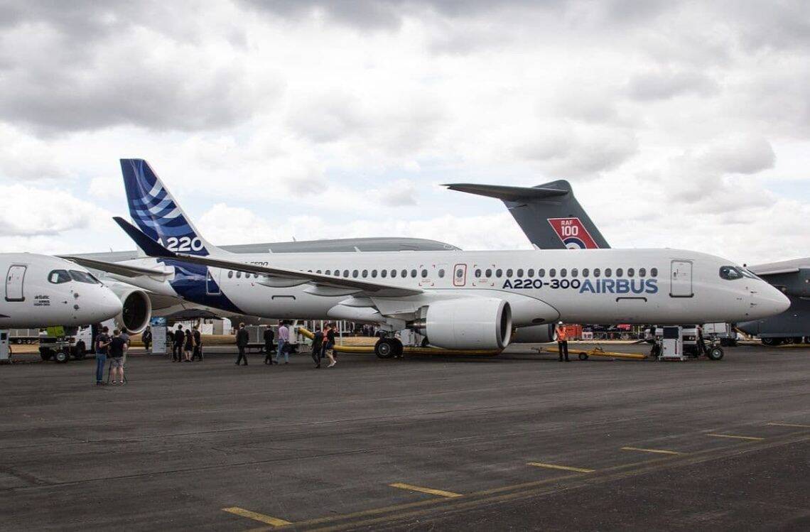 Bombardier CS300 · History, Technical Data & Photos · AeroCorner