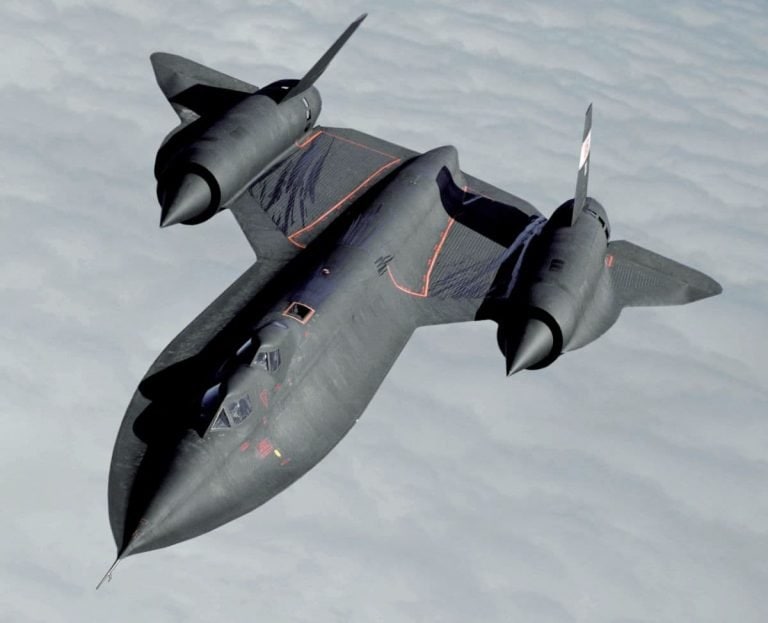How Fast Do Airplanes Go? (during Takeoff, Flight, Landing) · AeroCorner