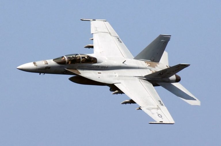 Top 11 Biggest Fighter Jets in the World - Aero Corner