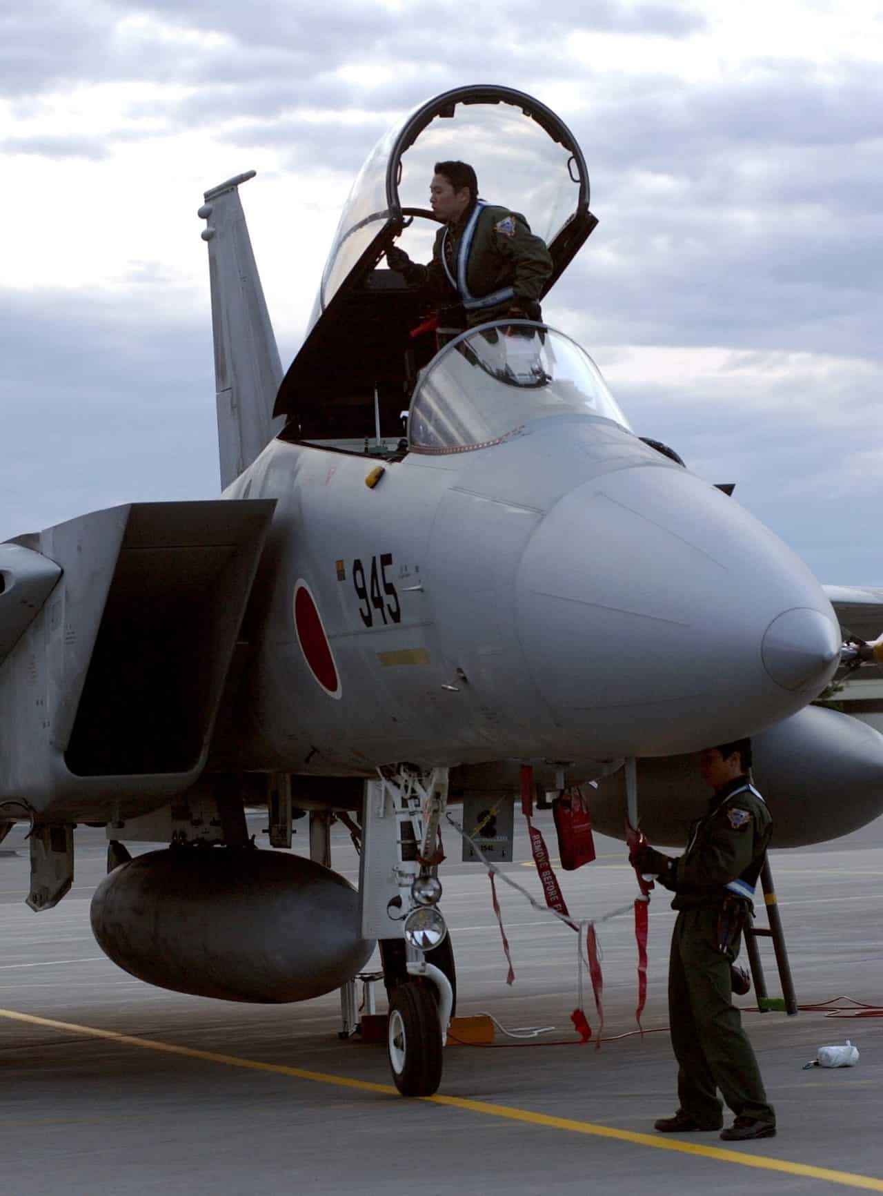 7 of the Best Japanese Fighter Jets