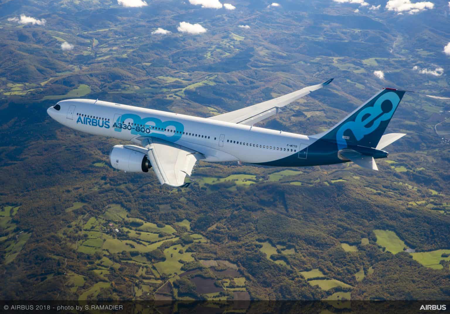 Airbus A330 vs A320: Data Comparison