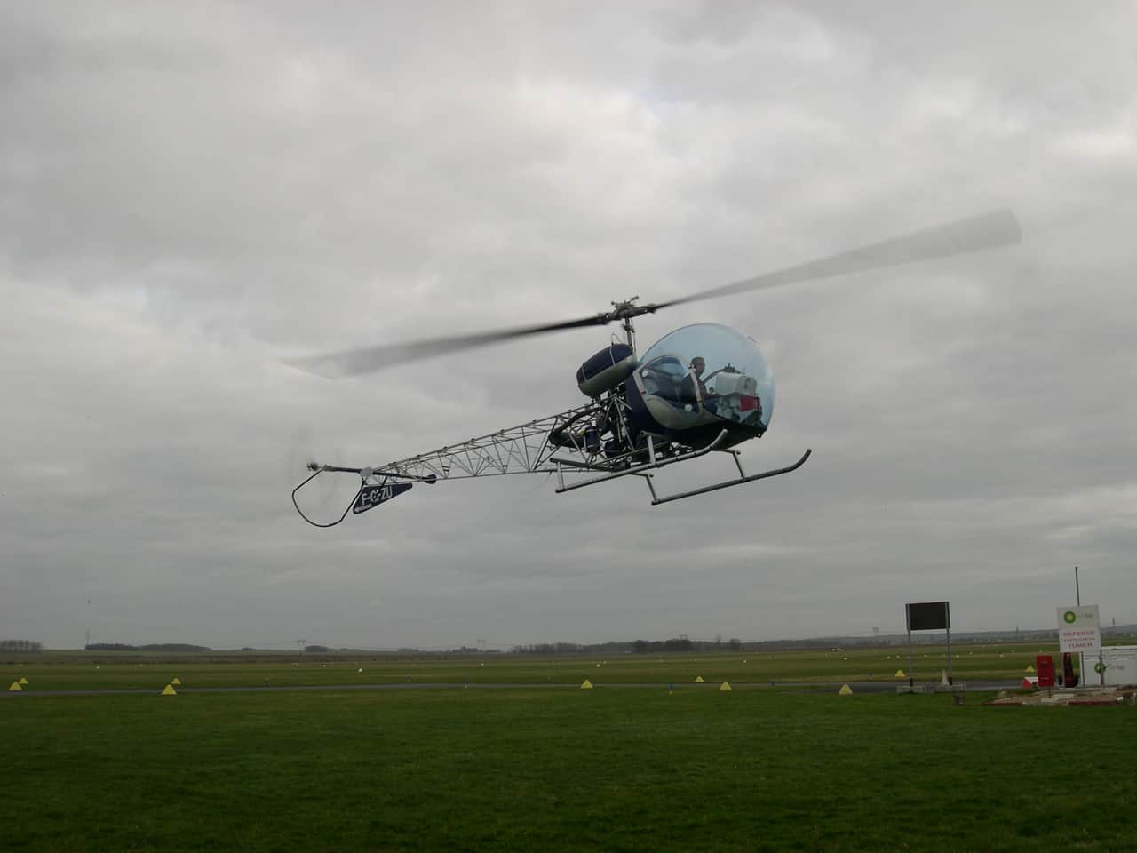 Bell 47 Price Specs Photo Gallery History Aero Corner Bell 47 Price Specs Photo Gallery History Aero Corner