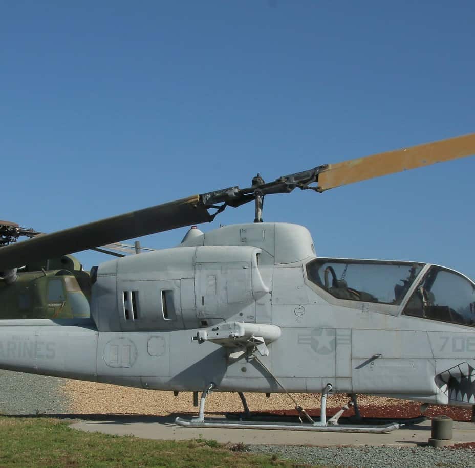 Bell AH-1 Cobra · History, Technical Data & Photos · AeroCorner