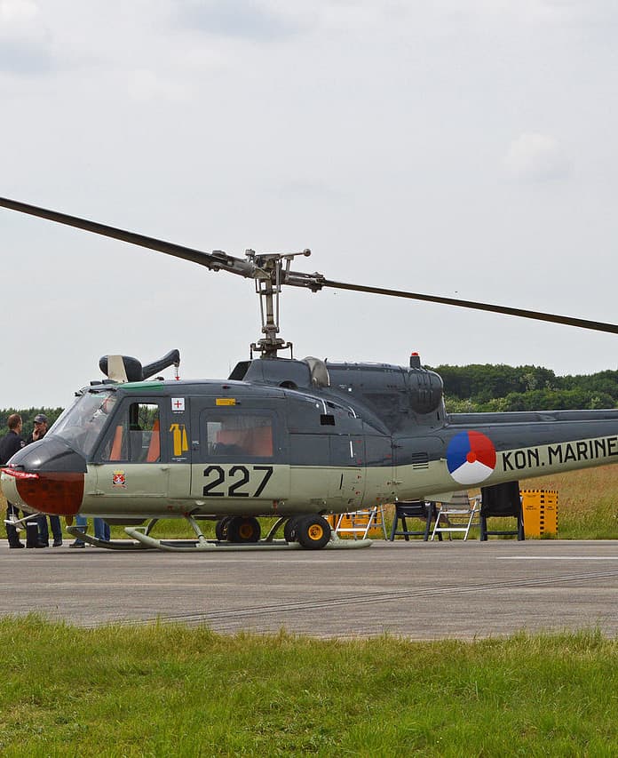 Bell 204 · History, Technical Data & Photos · AeroCorner