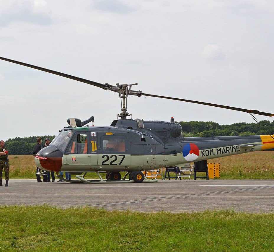 Bell 204 · History, Technical Data & Photos · AeroCorner