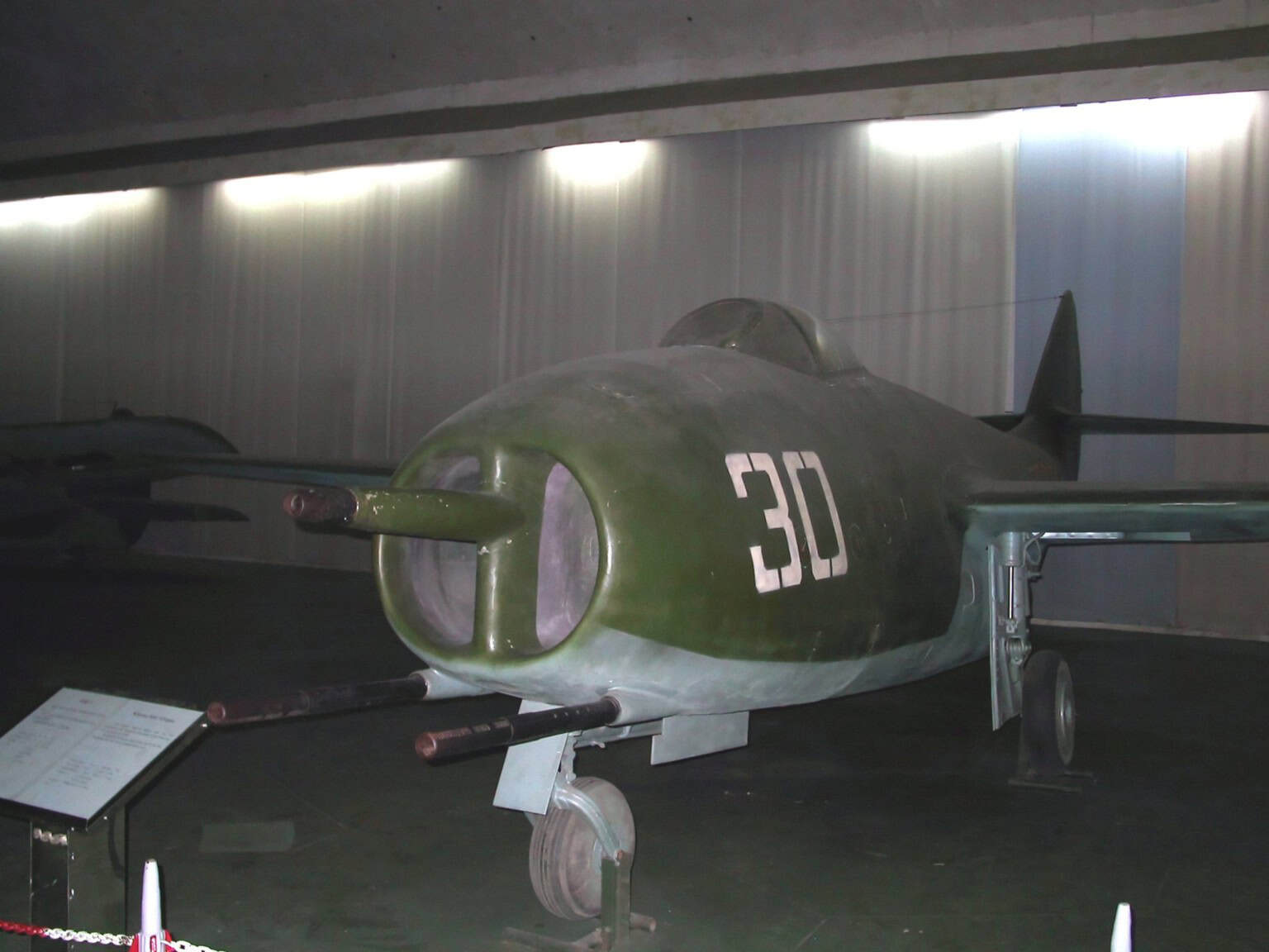 Mikoyan-Gurevich MiG-9 · History, Technical Data & Photos · AeroCorner