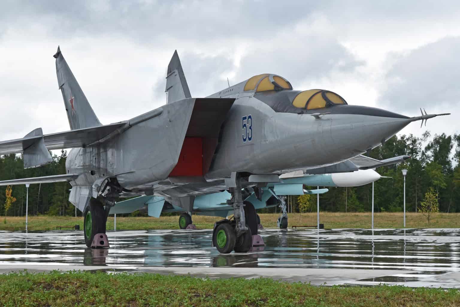 Mikoyan MiG-25 Foxbat · History, Technical Data & Photos · AeroCorner