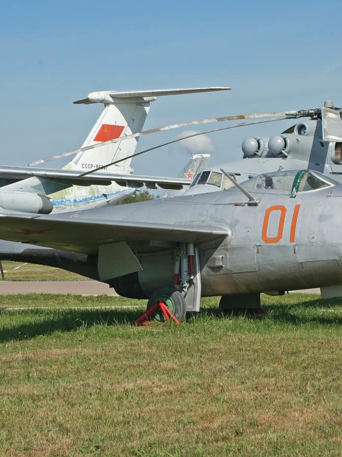 Mikoyan-Gurevich MiG-9 · History, Technical Data & Photos · AeroCorner