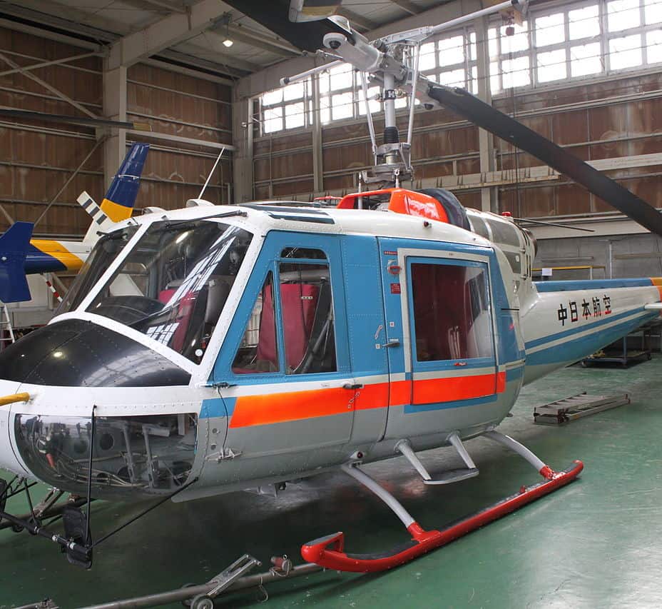 Bell 204 · History, Technical Data & Photos · AeroCorner