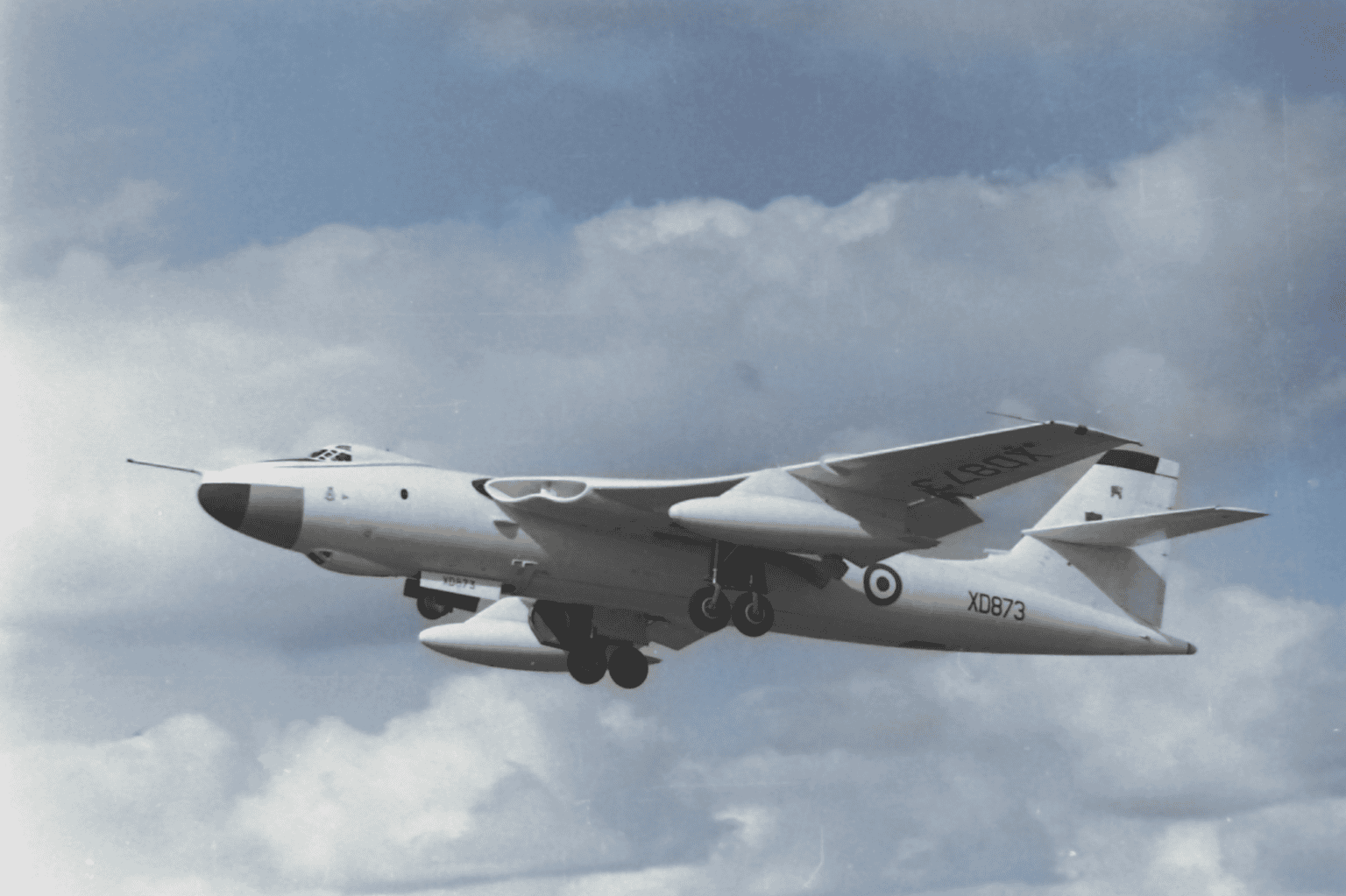Vickers Valiant · History, Technical Data & Photos · AeroCorner