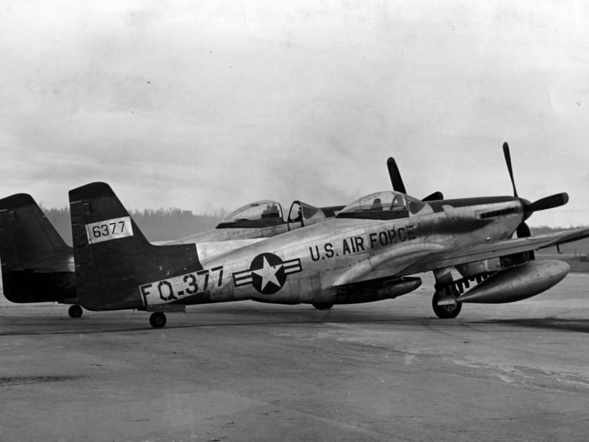 North American F-82 Twin Mustang · History, Technical Data & Photos ...