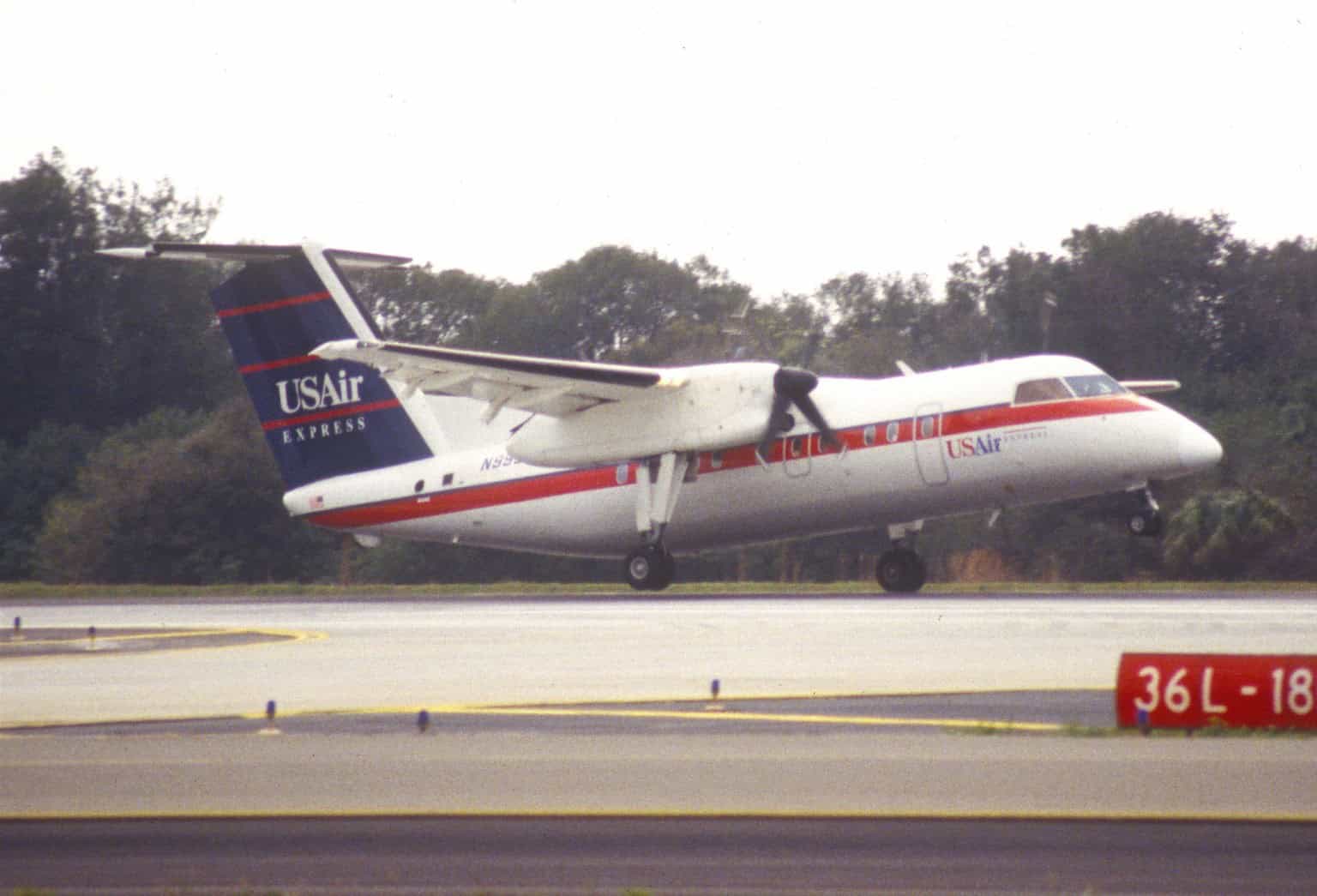 De Havilland Dhc 8 200 History Technical Data Photos Aerocorner