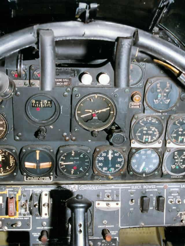 North American F-82 Twin Mustang · History, Technical Data & Photos ...