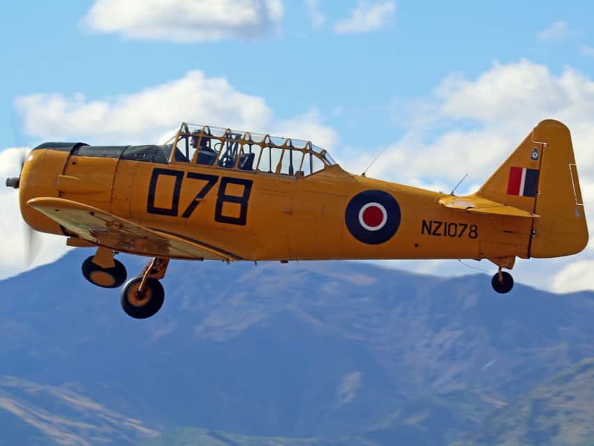 North American T-6 Texan · History, Technical Data & Photos · AeroCorner