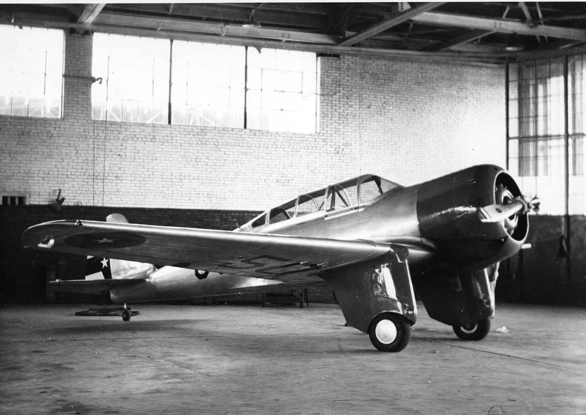 Curtiss-Wright CW-19 · History, Technical Data & Photos · AeroCorner