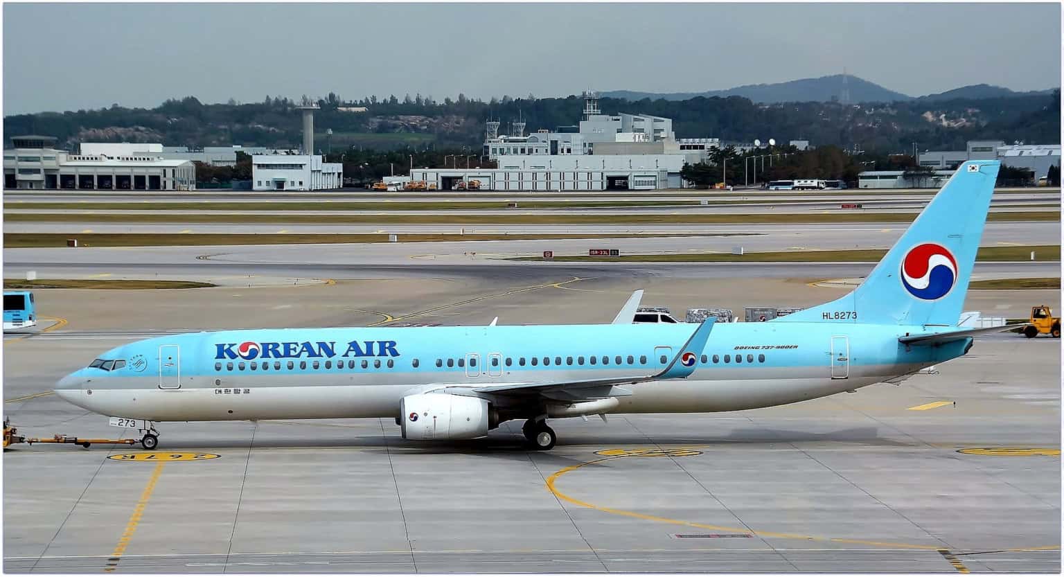Boeing 737-900ER · History, Technical Data & Photos · AeroCorner