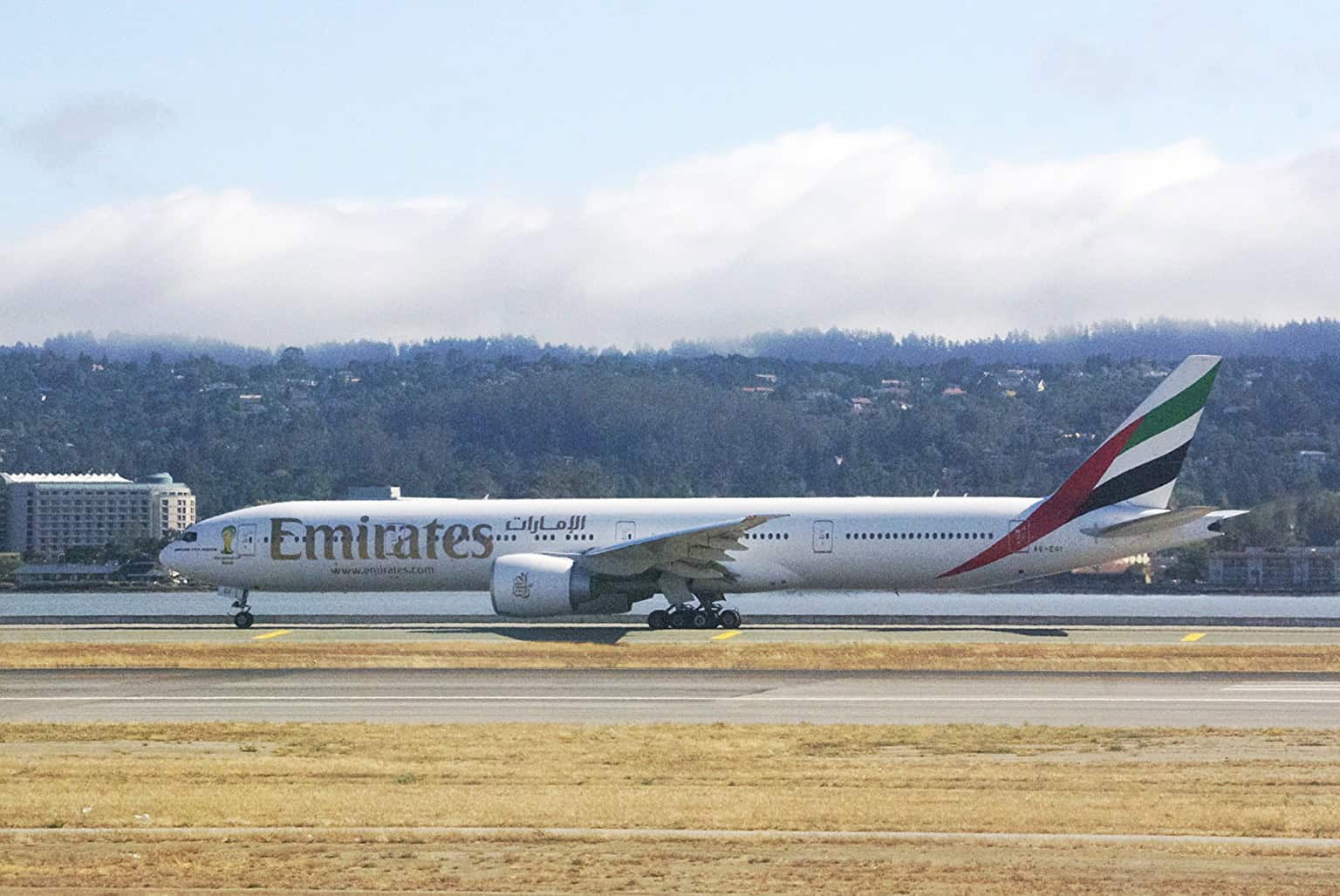 Boeing 777-300 · History, Technical Data & Photos · AeroCorner