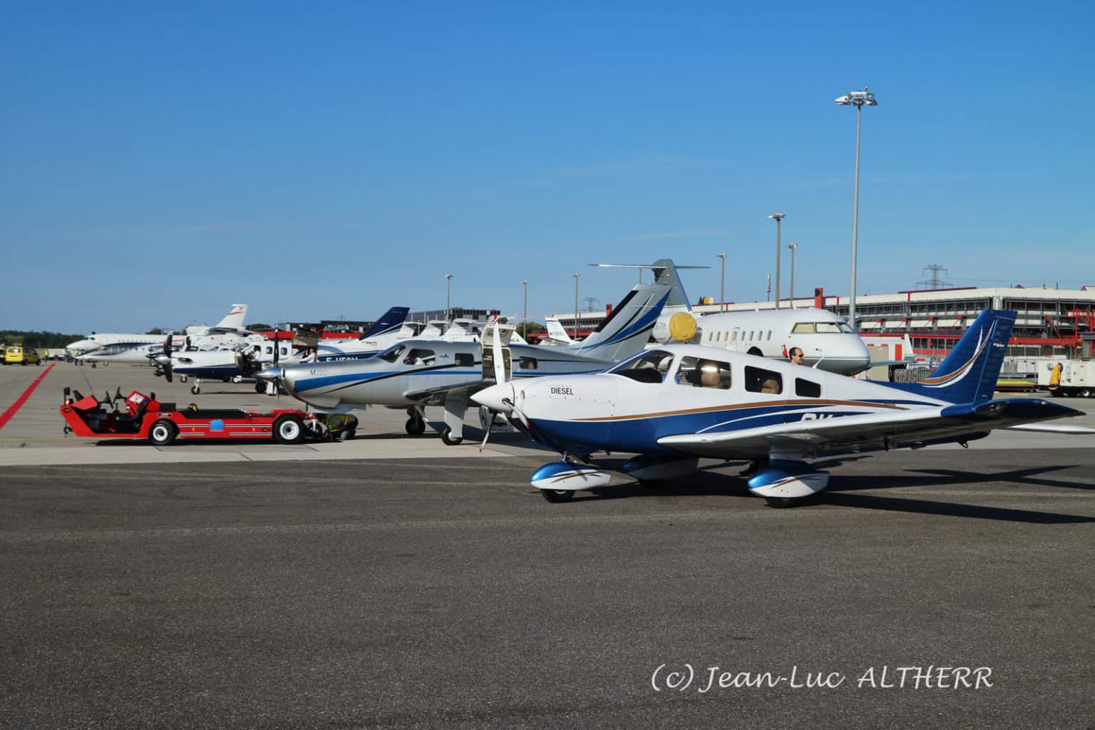 Piper Archer DX · History, Technical Data & Photos · AeroCorner