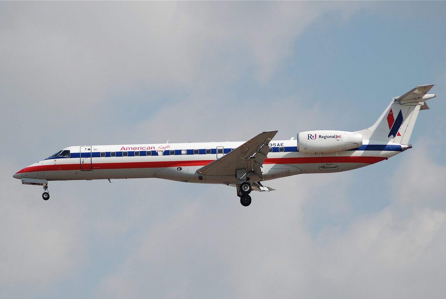 Embraer ERJ 140 · History, Technical Data & Photos · AeroCorner