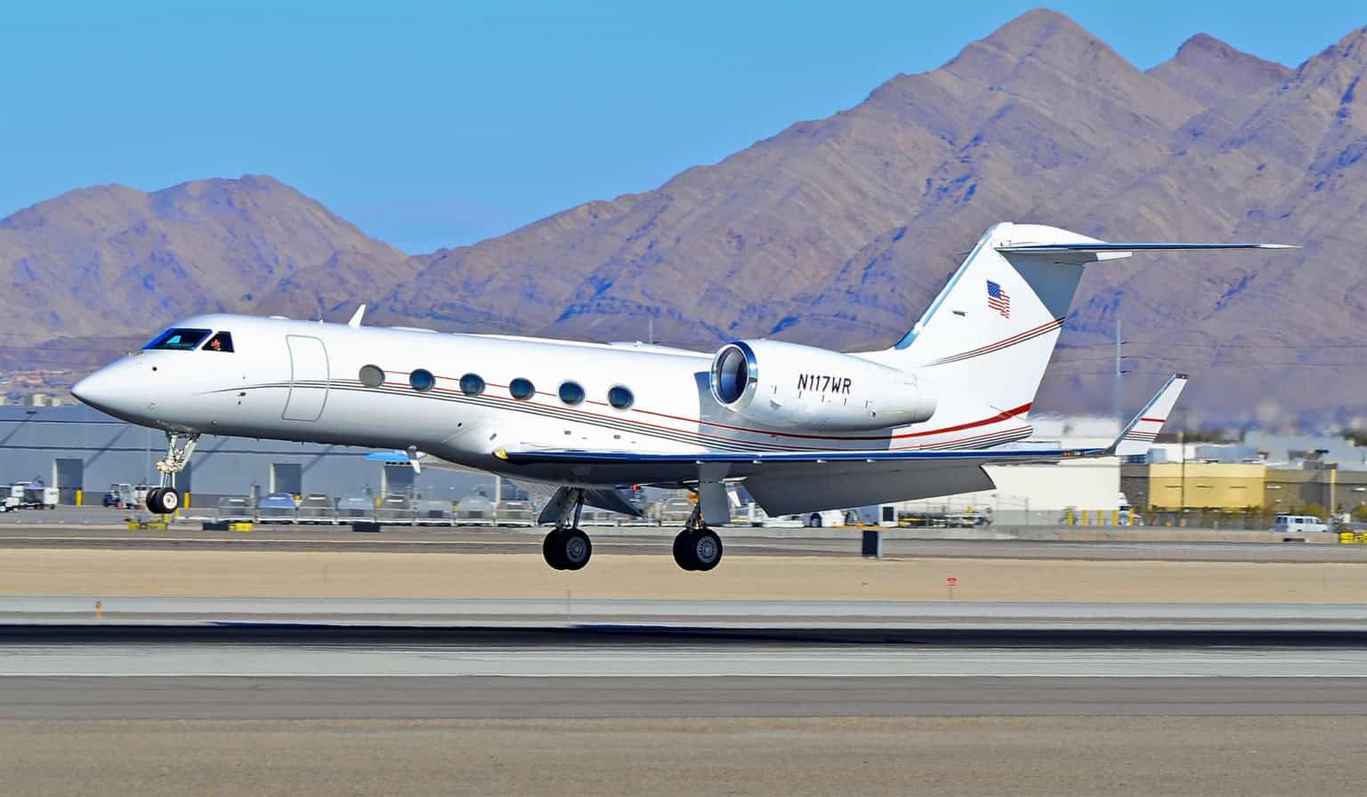 Gulfstream G350 · History, Technical Data & Photos · AeroCorner