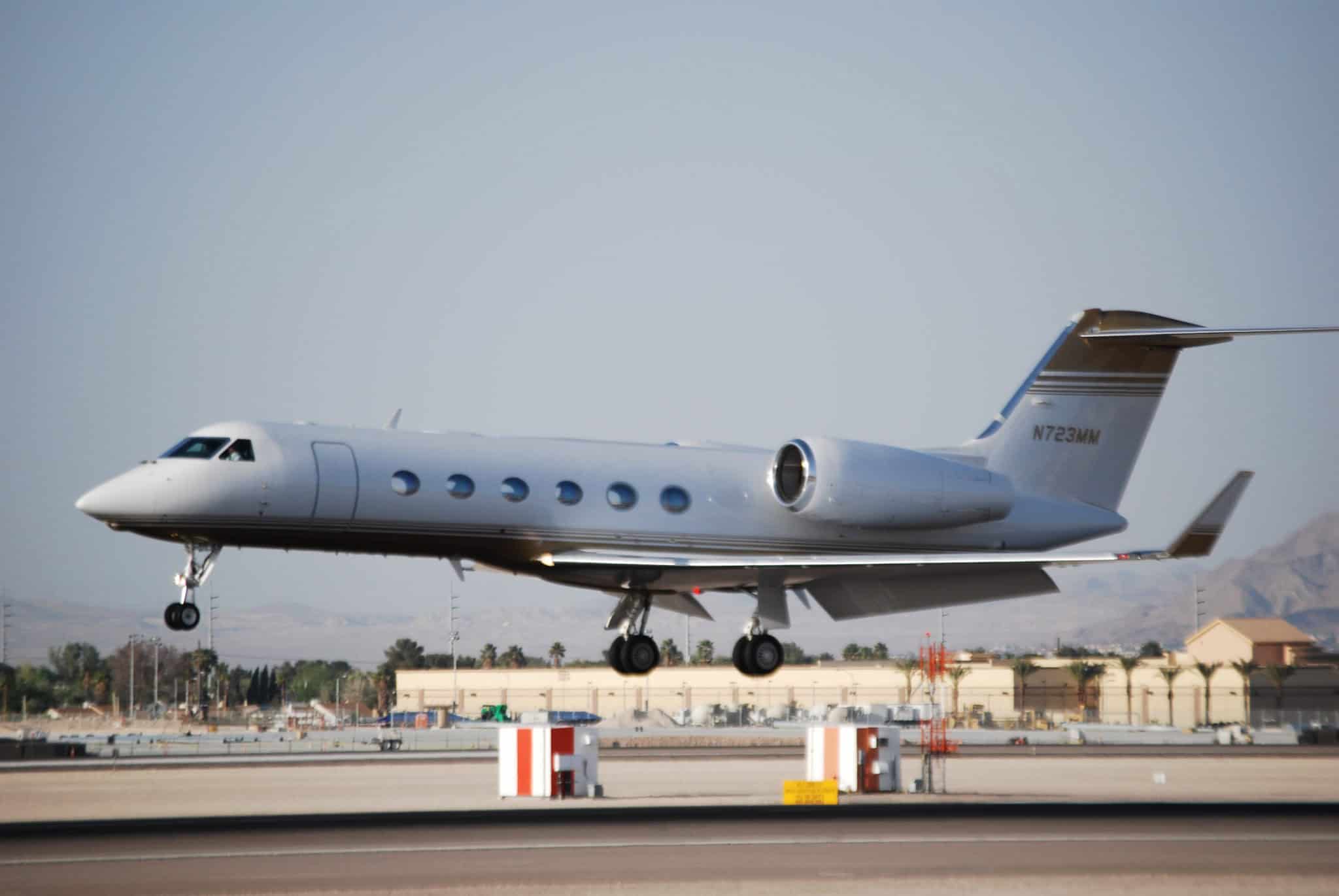 Gulfstream G350 · History, Technical Data & Photos · AeroCorner