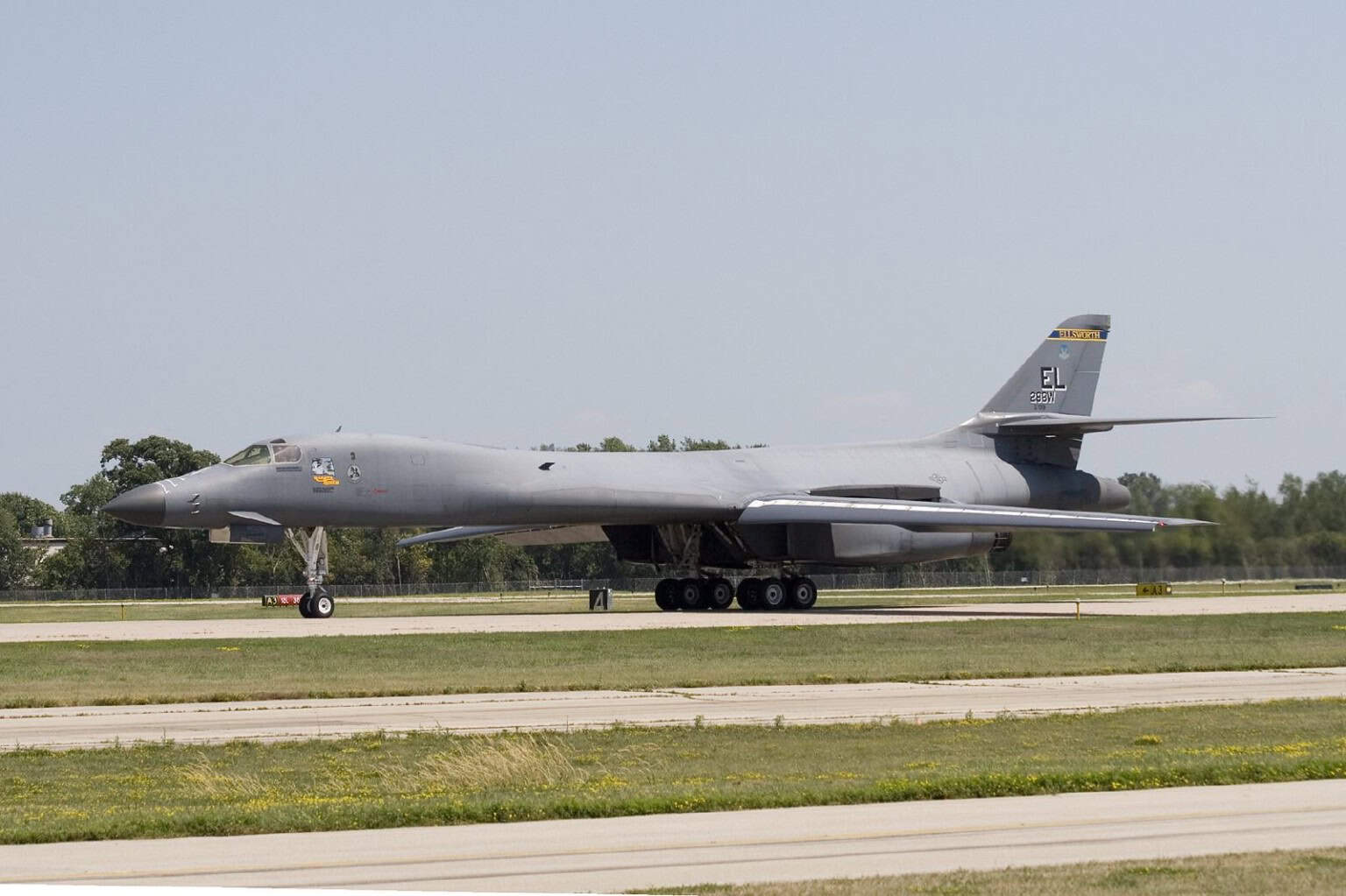 Rockwell B-1B Lancer · History, Technical Data & Photos · AeroCorner