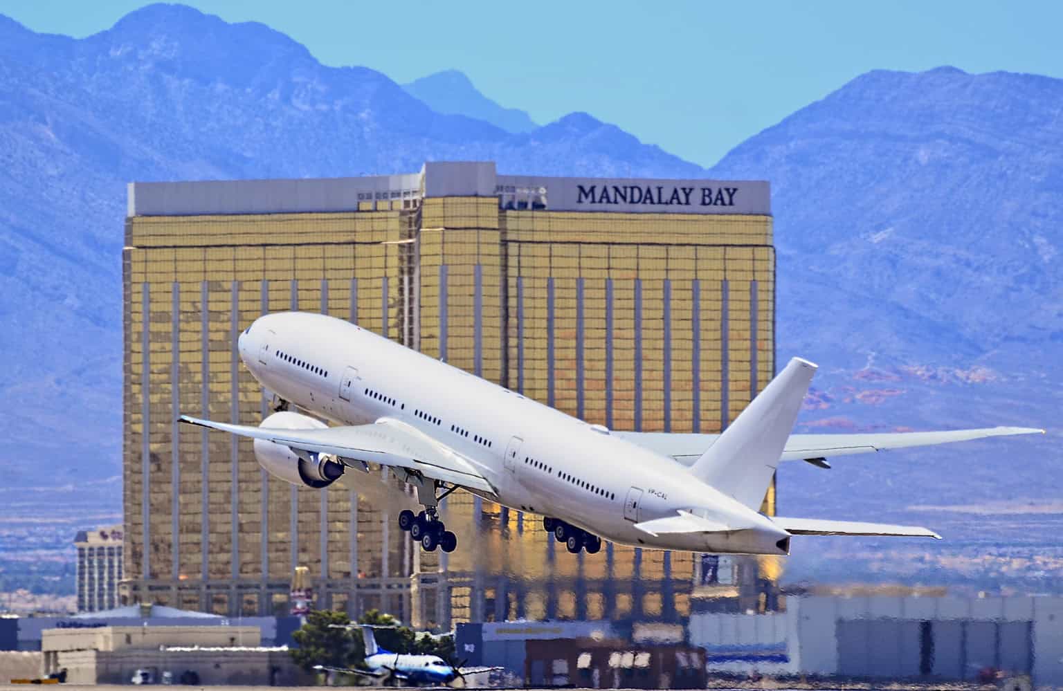 Boeing 777 VIP · History, Technical Data & Photos · AeroCorner