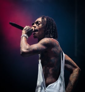 10 Rappers with Private Jets · AeroCorner