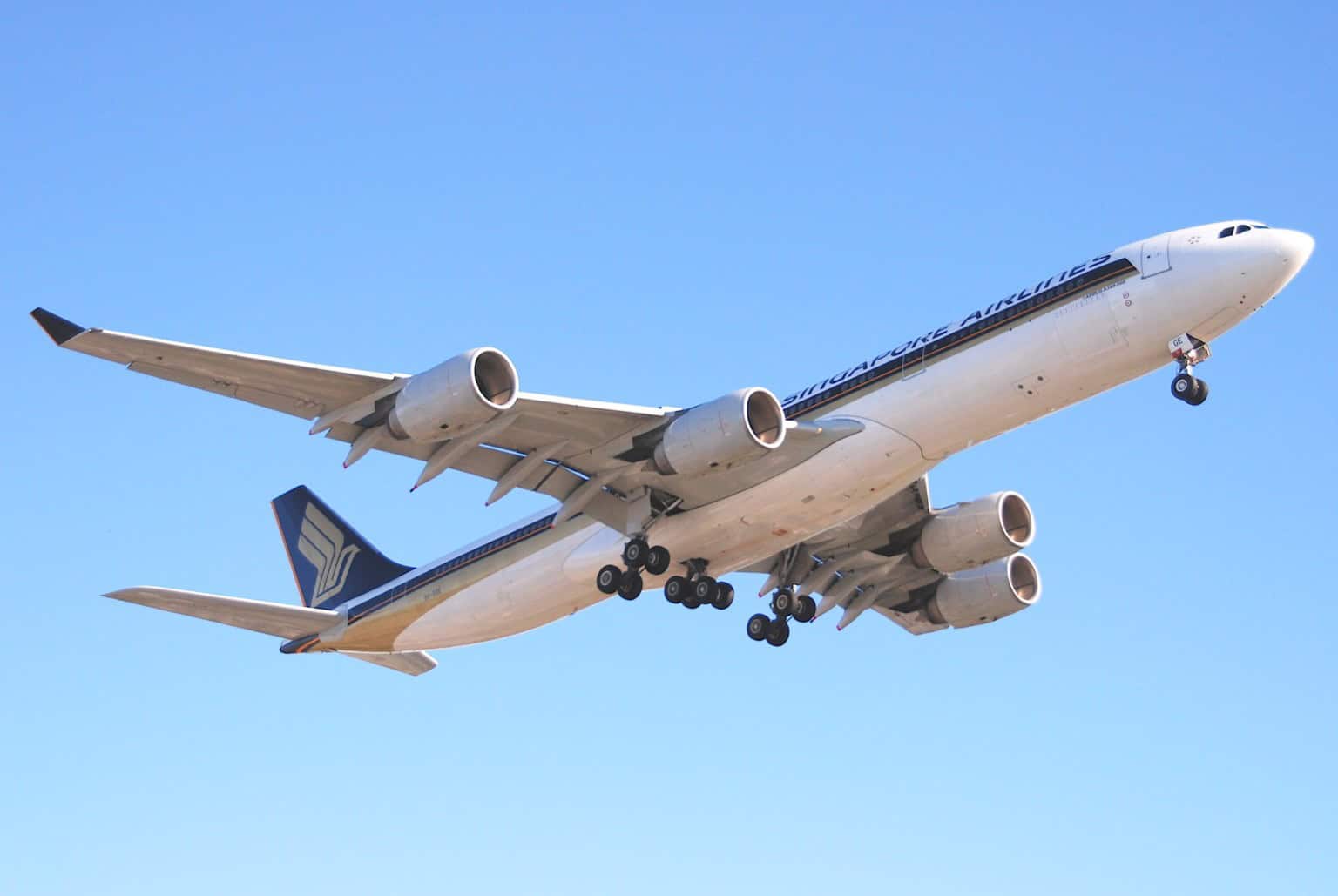 The 12 Best Four Engine Passenger Planes of All Time · AeroCorner