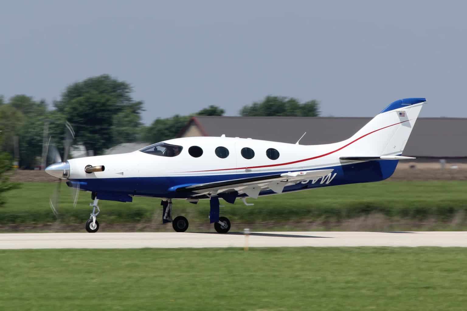 Epic LT / Dynasty / E1000 · History, Technical Data & Photos · AeroCorner