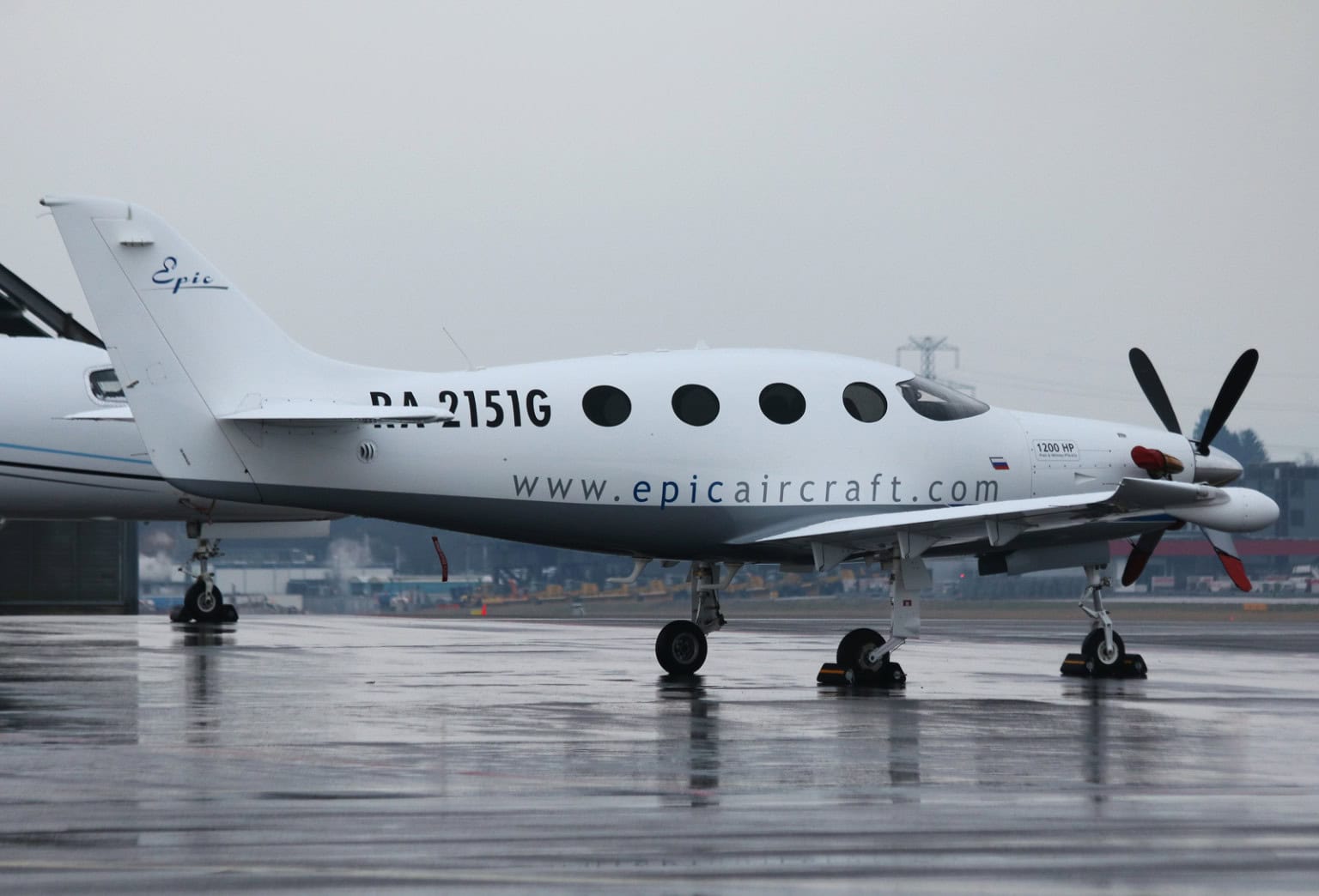 Epic LT / Dynasty / E1000 · History, Technical Data & Photos · AeroCorner