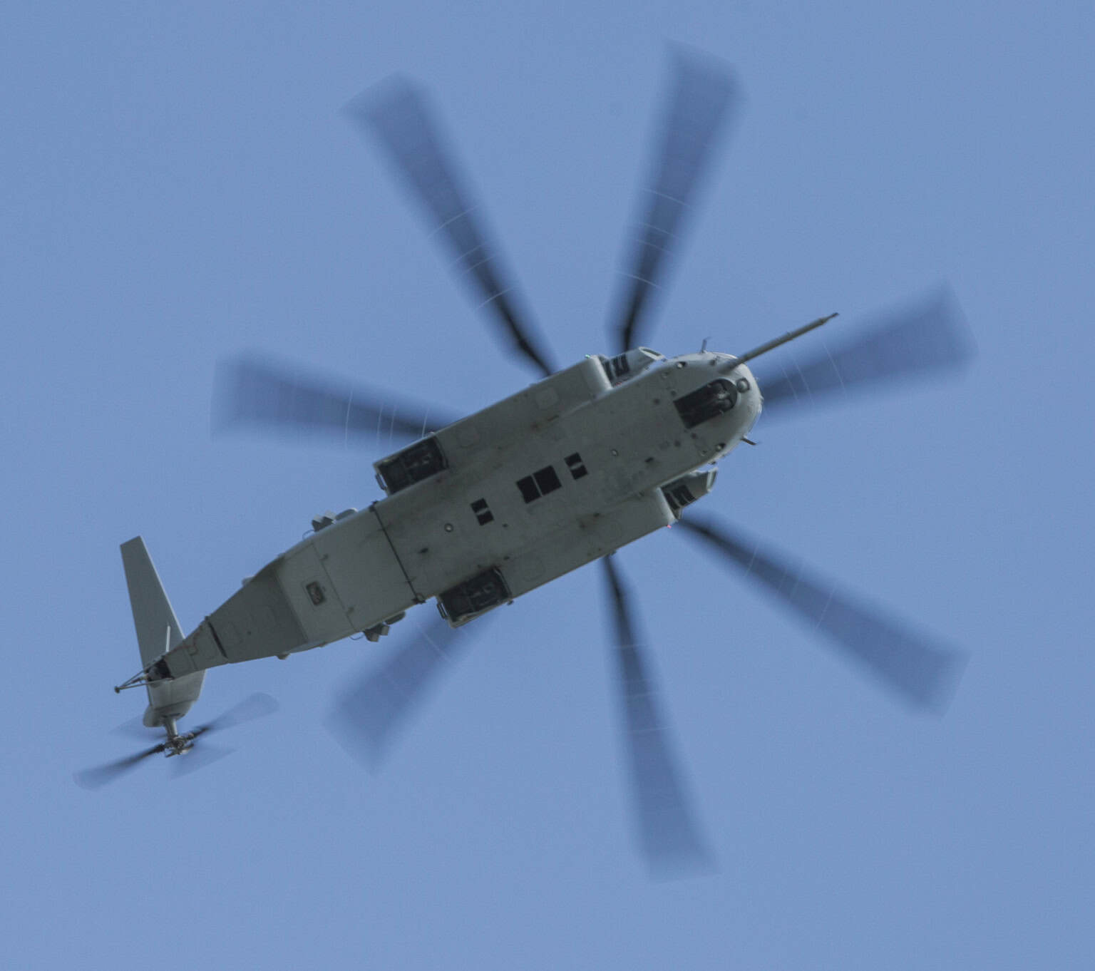 Sikorsky CH-53K King Stallion · History, Technical Data & Photos ...