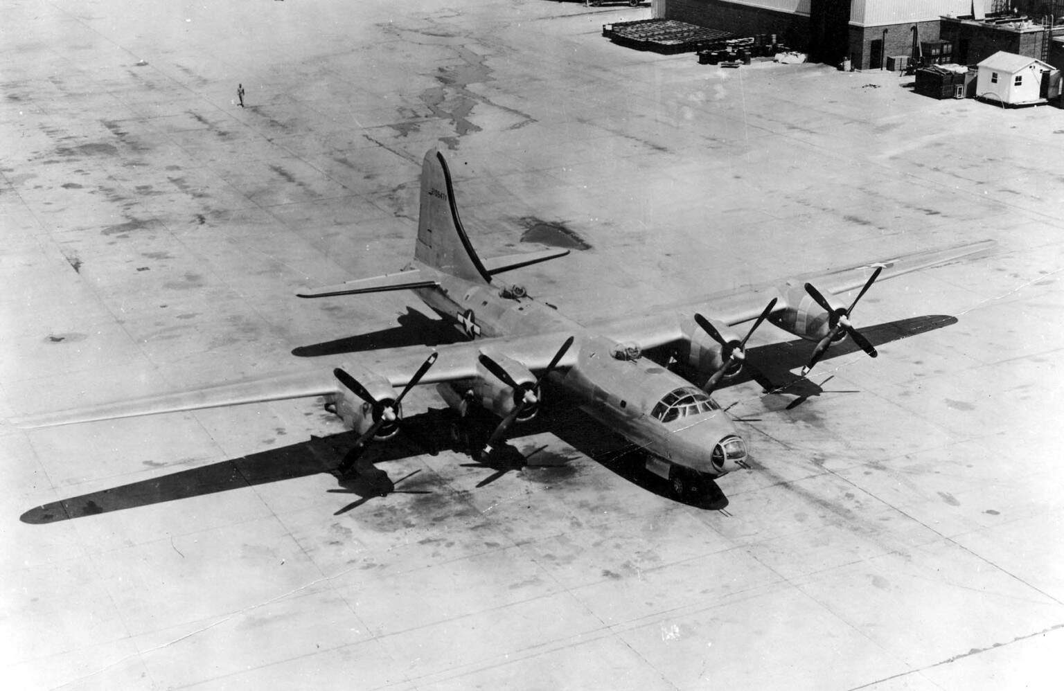 Consolidated B-32 Dominator · History, Technical Data & Photos · AeroCorner